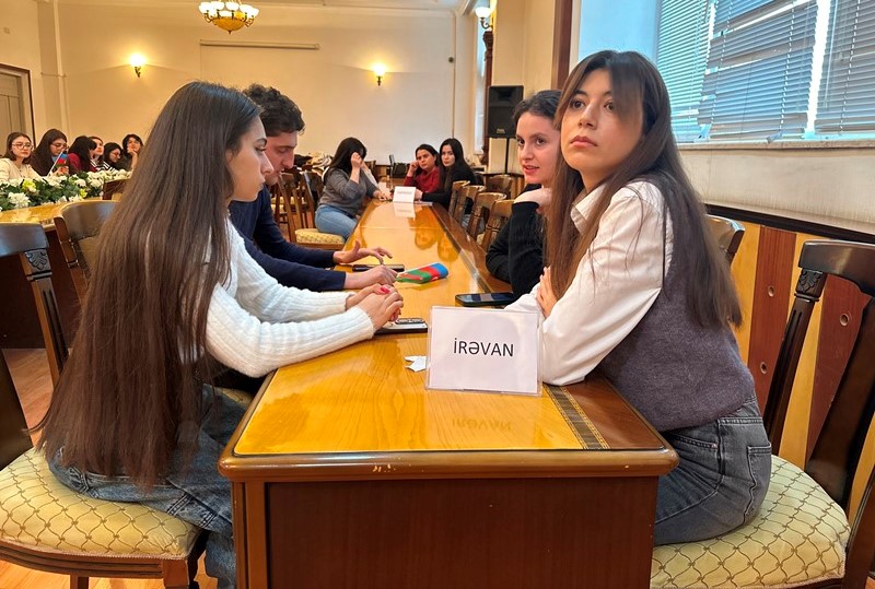 UNEC-in 95 illik yubileyi münasibətilə bilik yarışı keçirilib