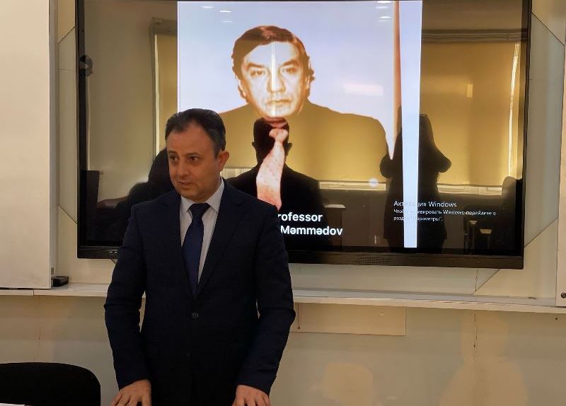 UNEC-də professor Rafiq Məmmədovun xatirəsinə həsr olunan tədbir keçirilib